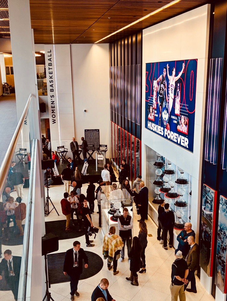 How Digital Signage Elevates & Enhances Education Environments