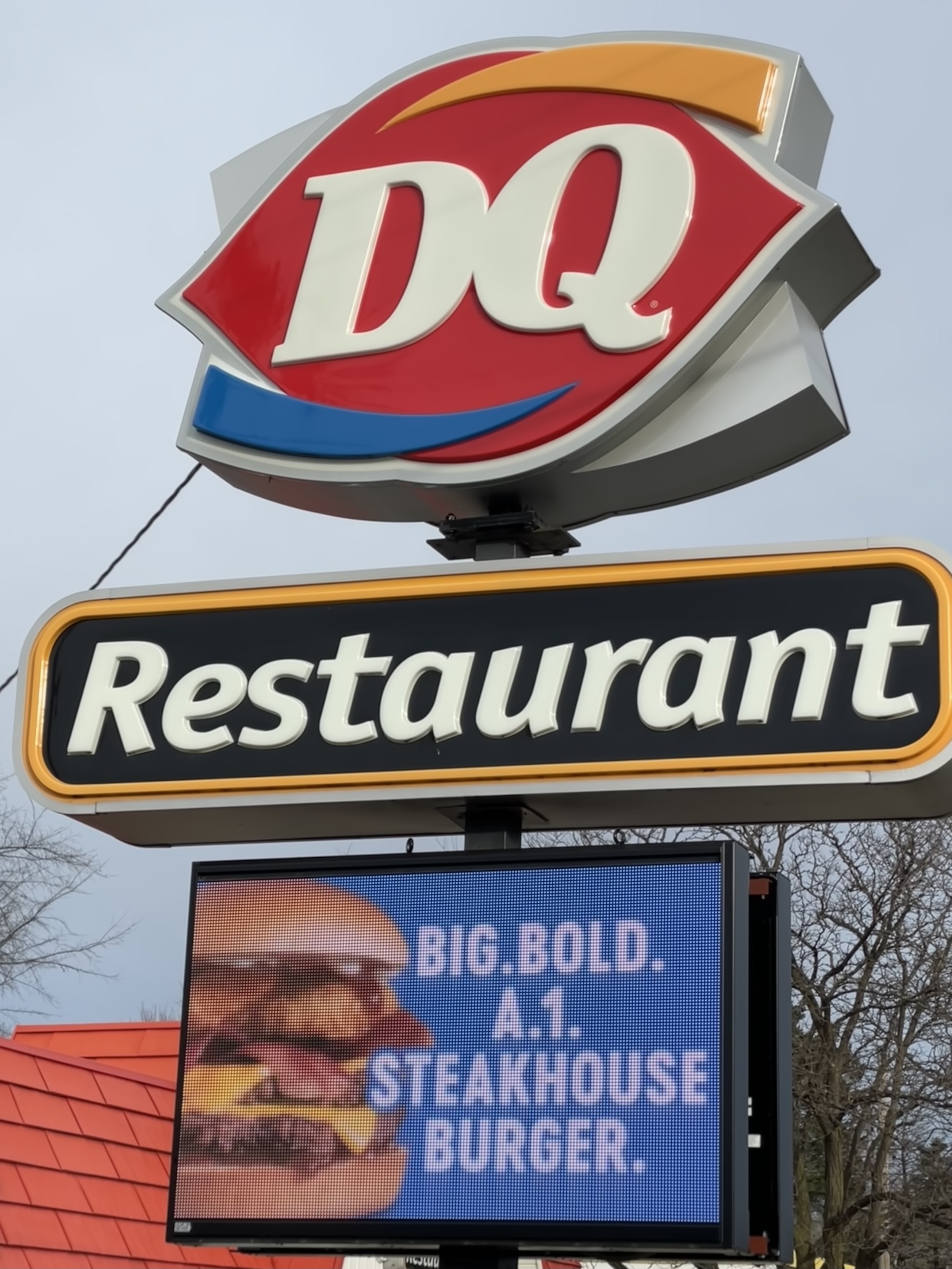 DQ® Employees Bring the Love to Daktronics Digital Sign