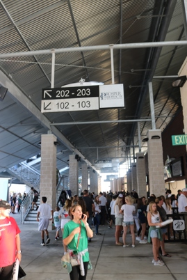 Tips for A Clean, Fresh Look For Your Static Signage