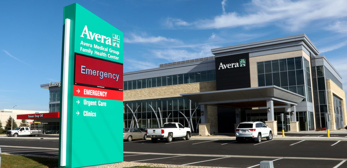 National Brand Digital Sign Program | LED Signs for Corporate Chains