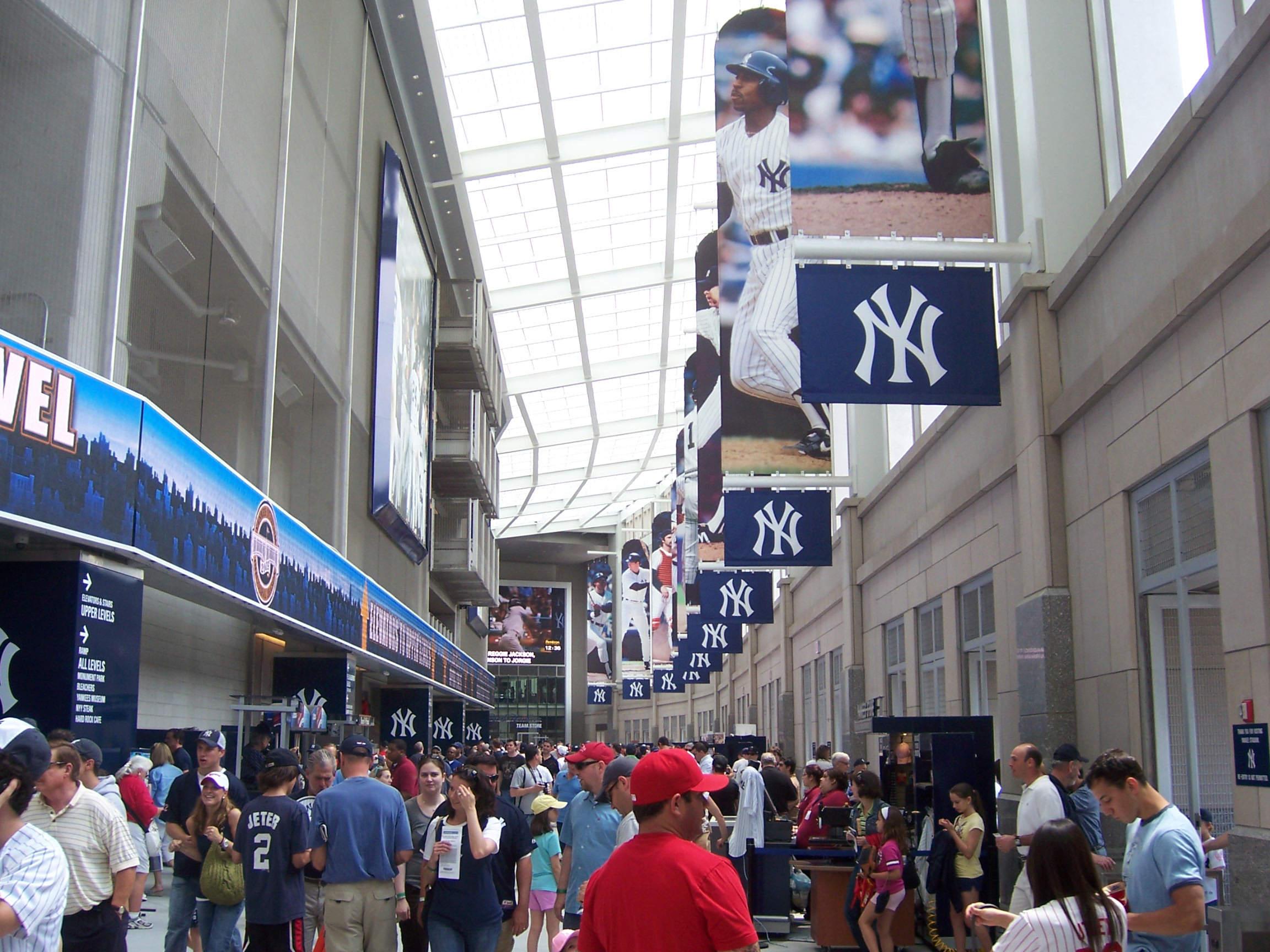 Fan Experience in the Concourse