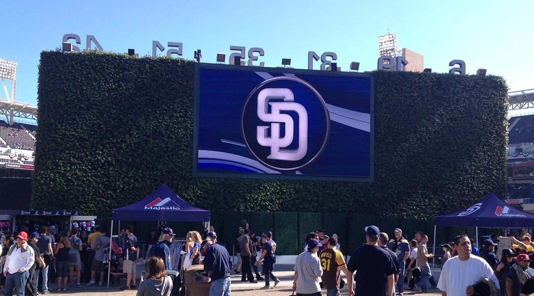 Daktronics Major League Sport Video Scoreboards and Sound Systems