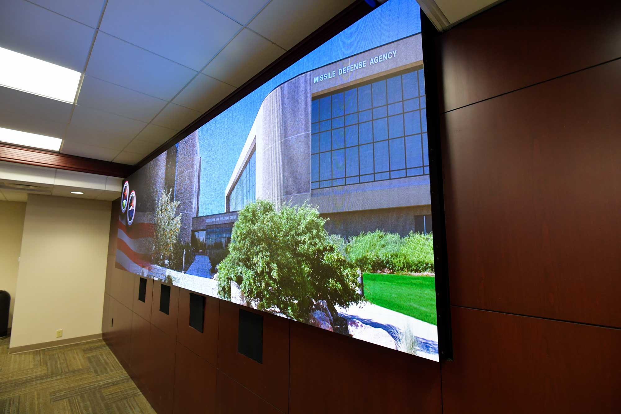 Bringing Direct-view LED Technology to US Military and Government Agencies