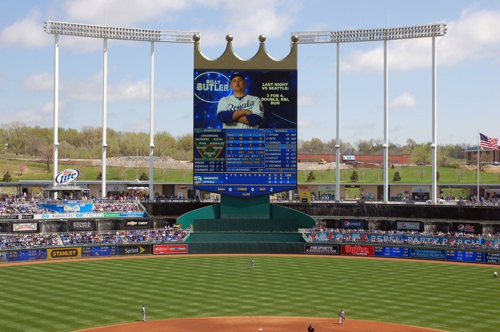 Kansas City Royals Upgrade CrownVision with Daktronics HDR Technology