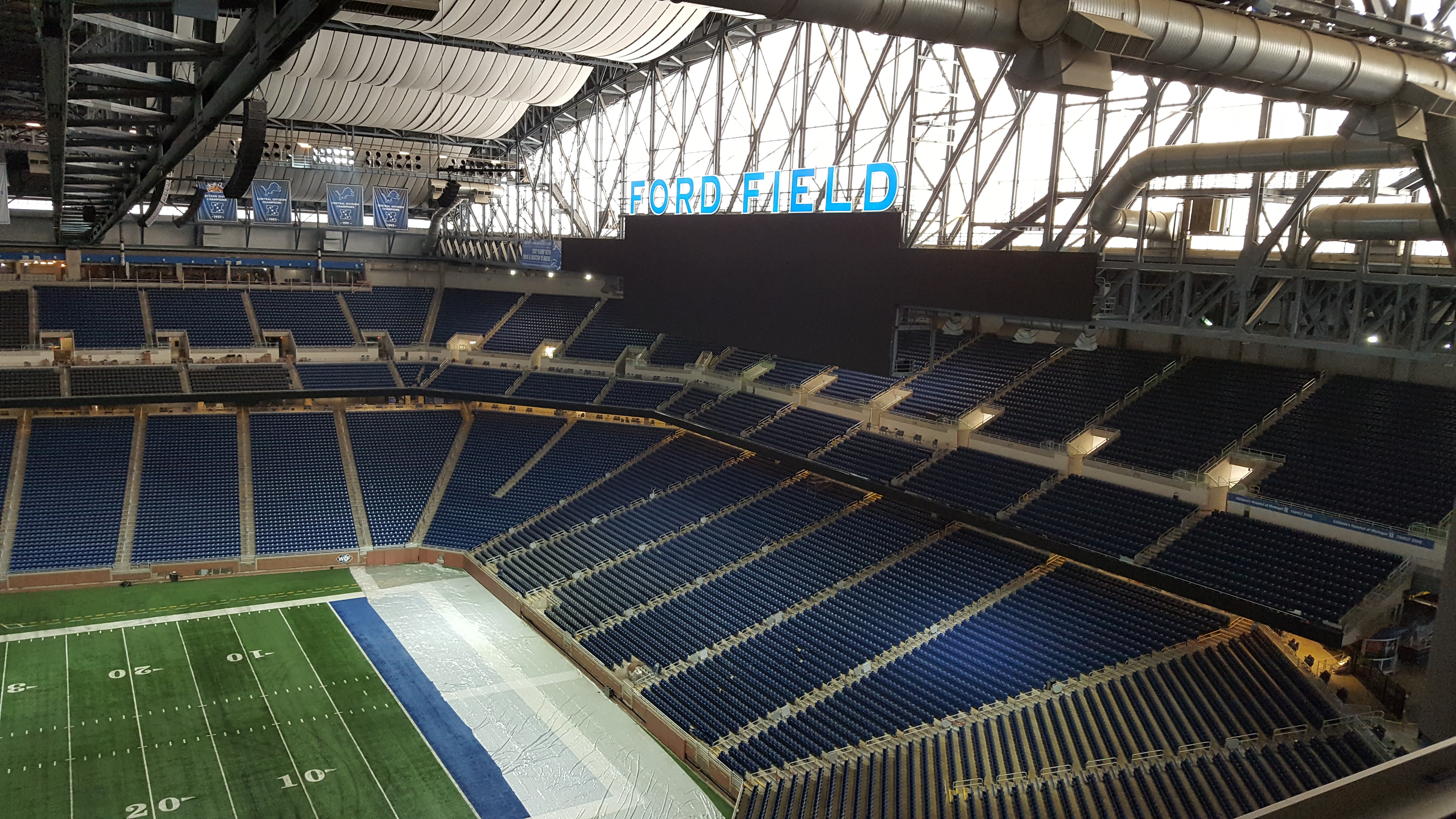 A Media Frenzy at New Ford Field