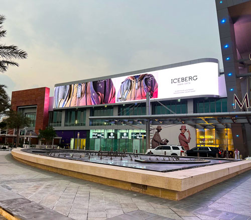 Daktronics :: Scoreboards, LED Video Displays, Message Signs, Billboards