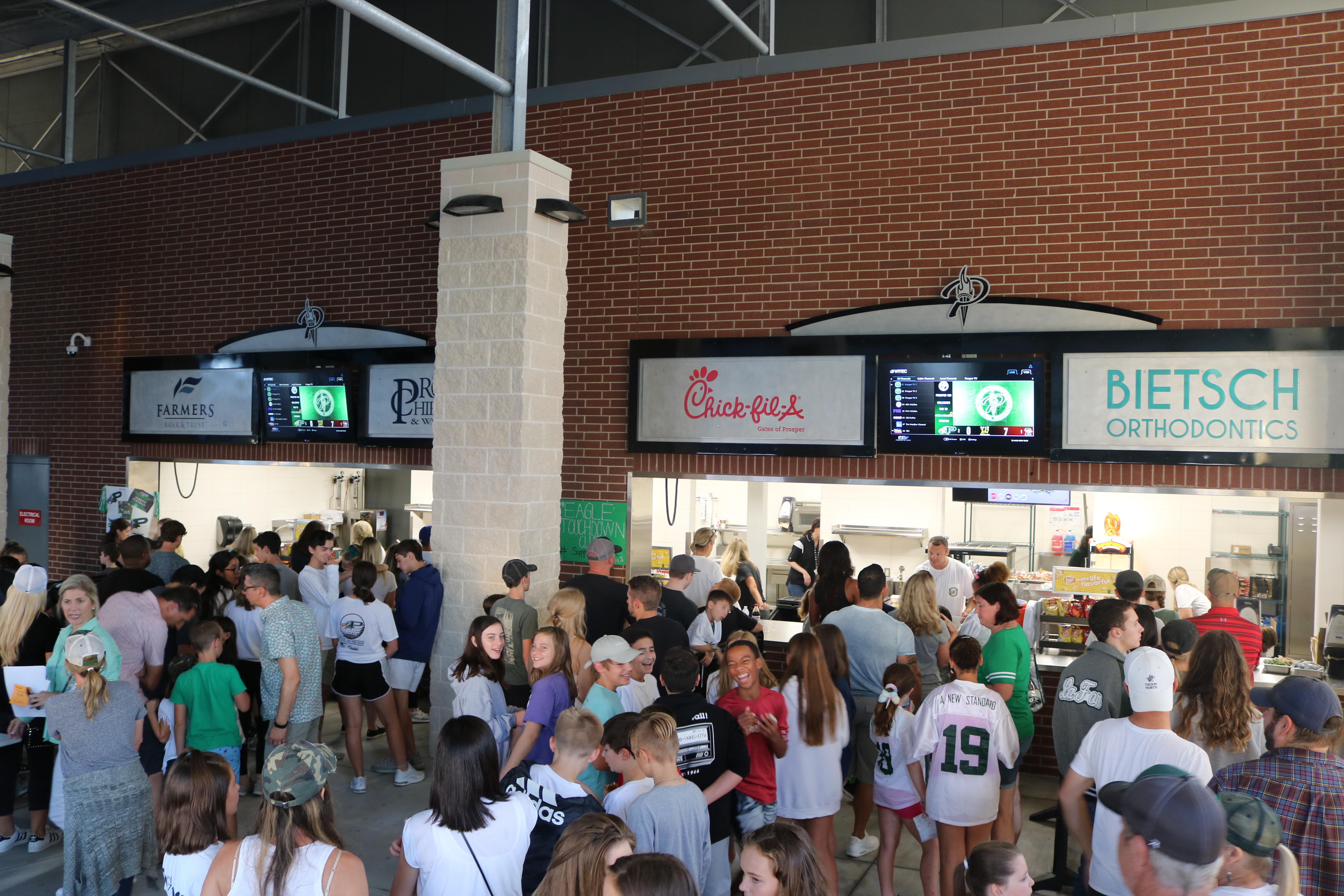 Tips for A Clean, Fresh Look For Your Static Signage